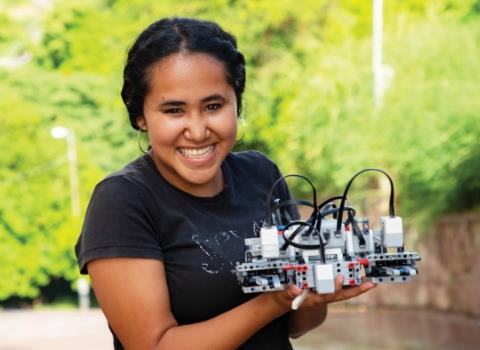 Business & Tech Bundle - Compassion's Gift Catalog