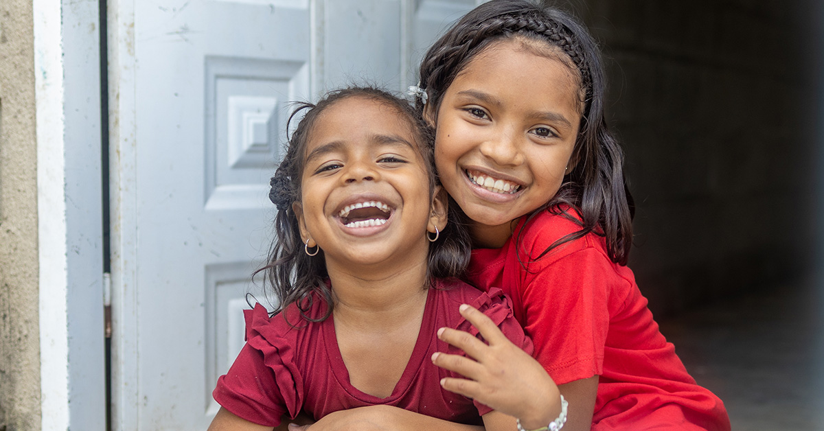 4 Practical Ideas on How to Raise Compassionate Children